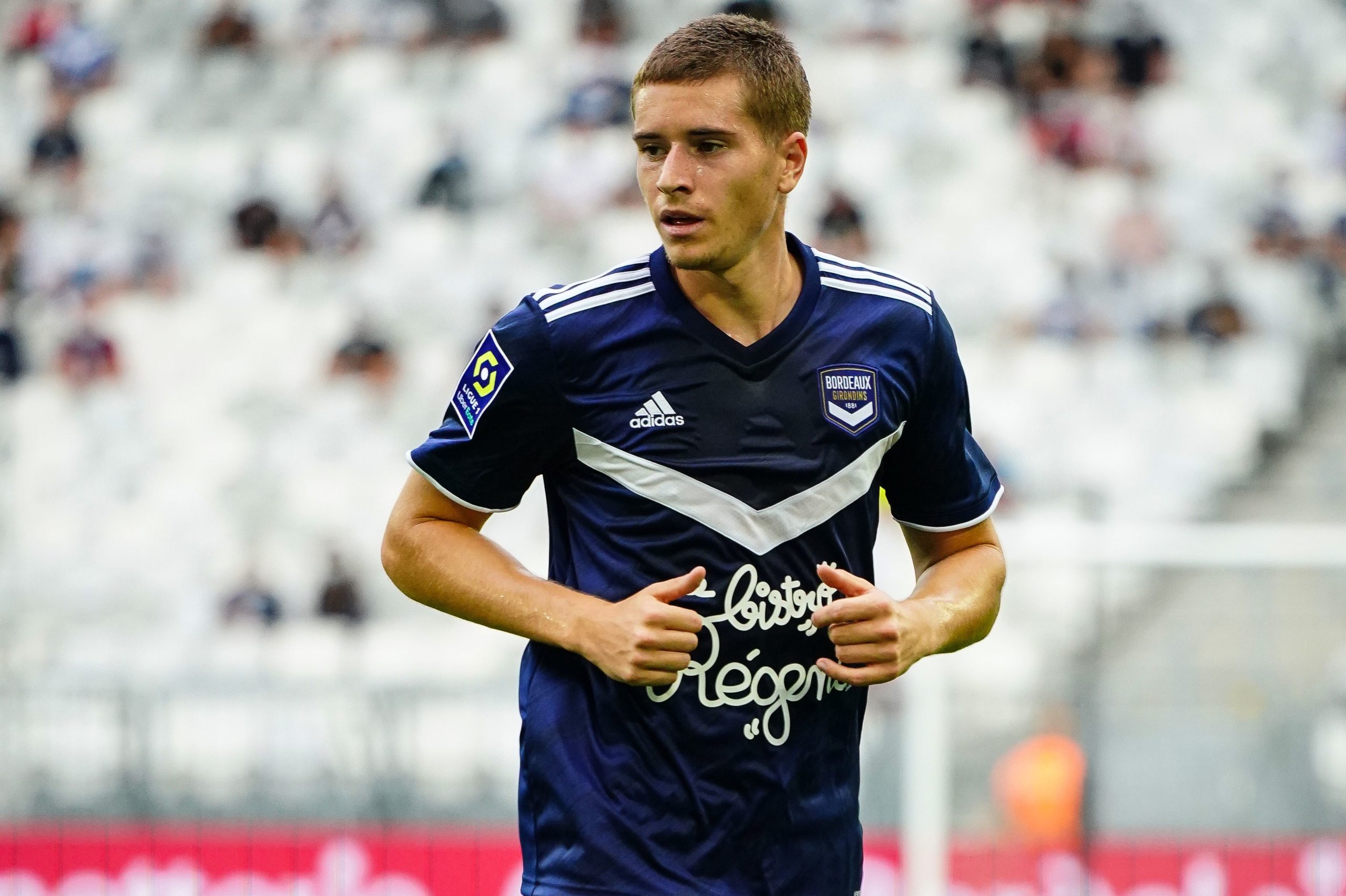 Girondins4Ever - Adrian Aliaj (agent) : "S'il y a une offre qui répond ...