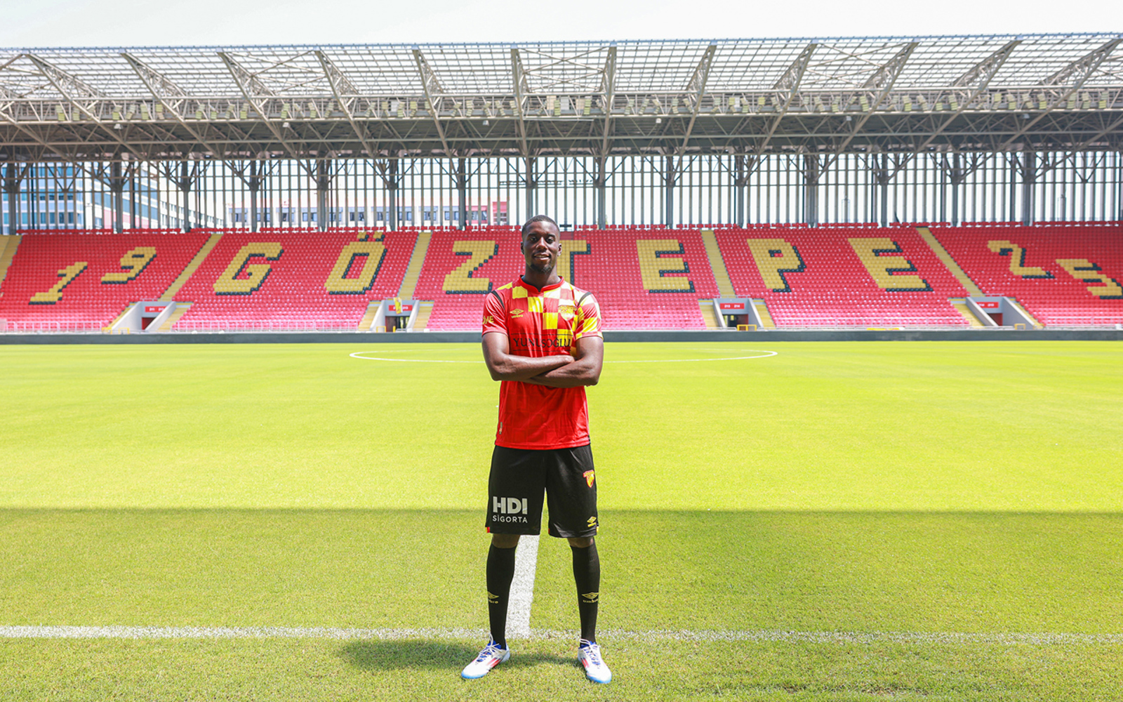 Girondins4Ever - Malcom Bokélé signe à Göztepe Girondins4Ever - Malcom Bokélé signe à Göztepe
