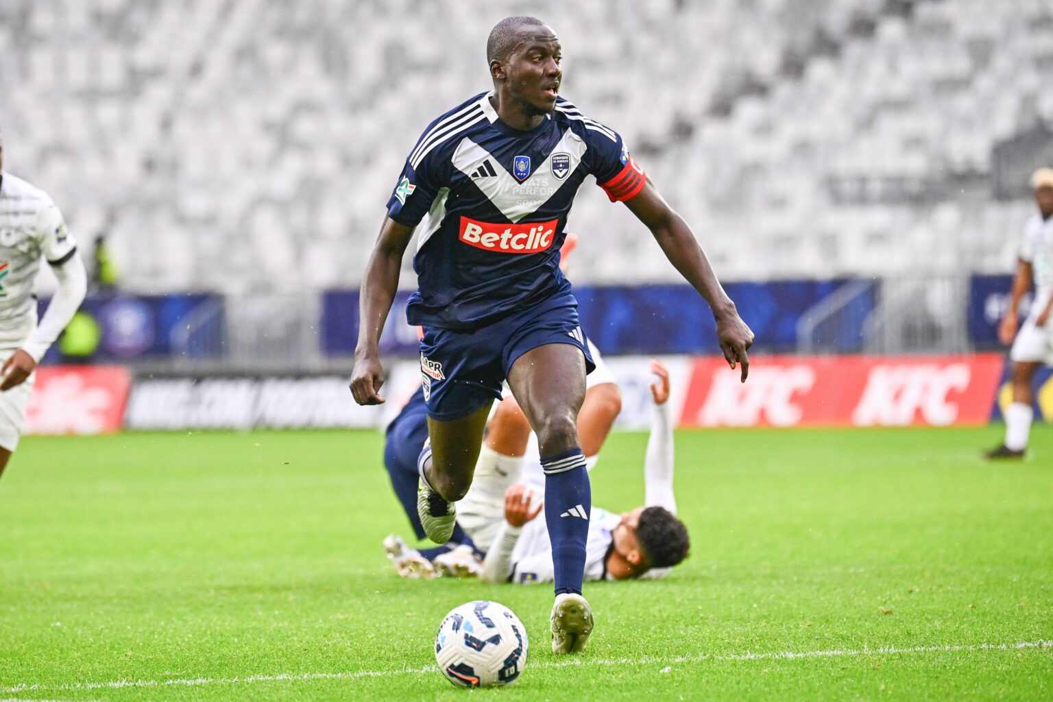 Girondins4Ever - [J22] Les stats des Girondins : Soufiane Bahassa ...